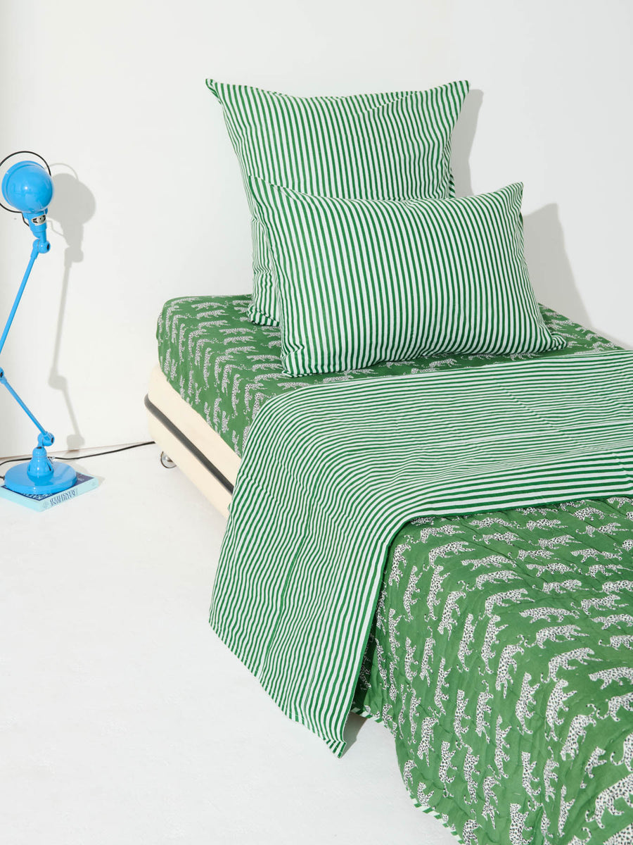 Taie d'oreiller Green Sun Stripes - Lucas du Tertre